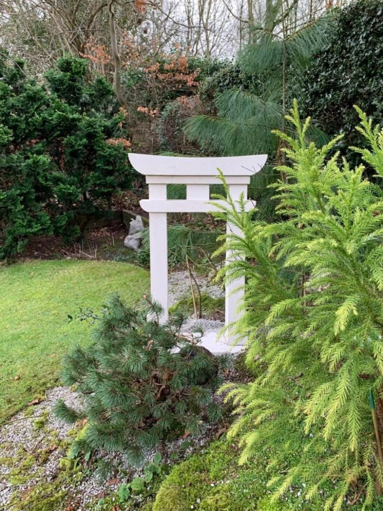 How to Make a Japanese Stone Tori Gate - John Davey Artist